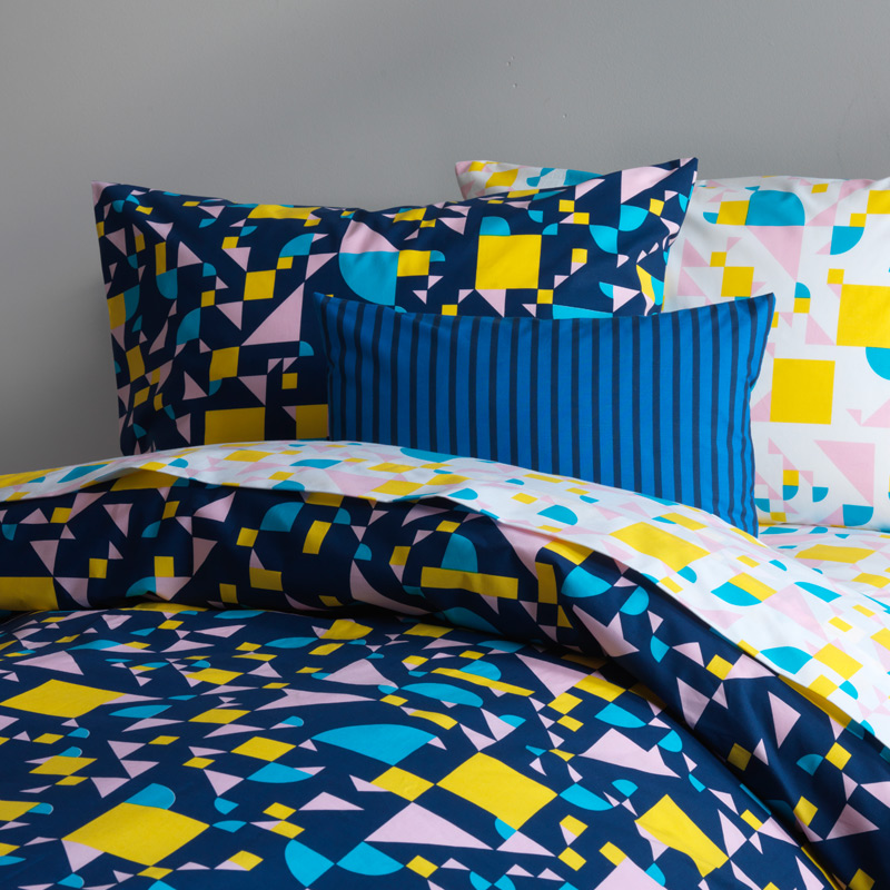 Unison bedding, Spring - alexfuller.com